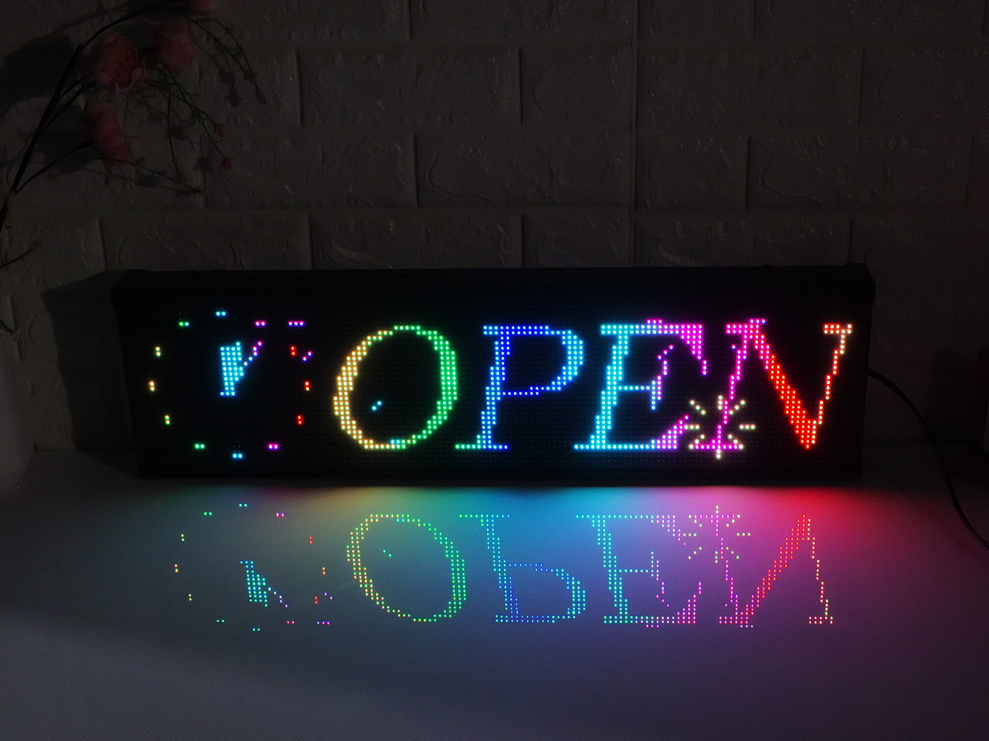 70x20cm P5 RGB Color LED Editable Subtitle Scrolling Screen - stledsign.com